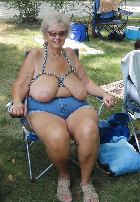 OMA HUGE TITS 68 фото