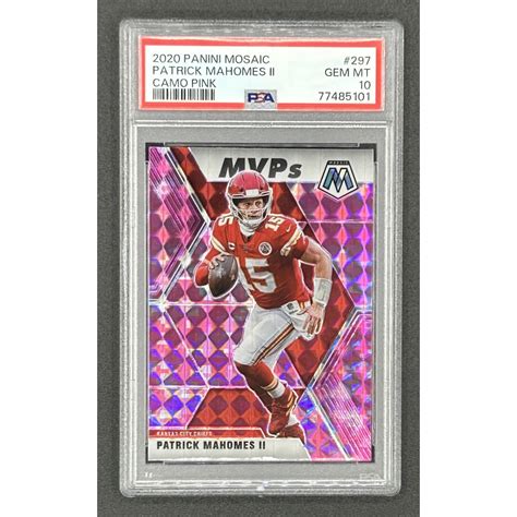 Patrick Mahomes II 2020 Panini Mosaic Mosaic Camo Pink 297 MVP PSA 10