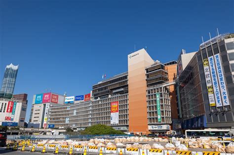 あおとく on Twitter 2022 10 2 小田急百貨店新宿店本館 自分にとっては小さい頃から一番行ったデパート 百貨店 といえ