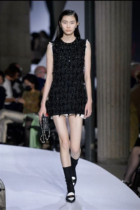 Pin By Ashlee Sara Krasnov On Miu Miu Fashion Week Fashion Fashion