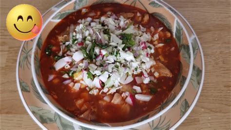 Pozole rojo de puerco con grano de maíz super delicioso YouTube