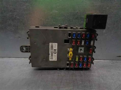 Caja de fusibles CHEVROLET AVEO 1 4 CAT Gasolina ocasión Opisto