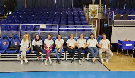 Magyar Testnevelési és Sporttudományi Egyetem TF es hallgatók a