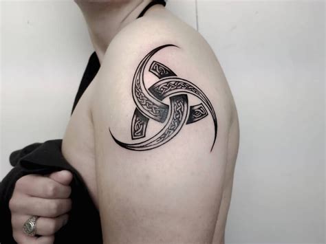 15 Tattoo Viking Symbols That Will Blow Your Mind