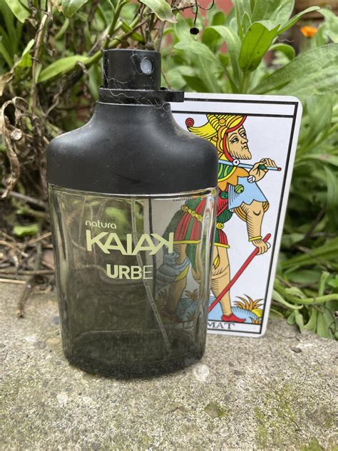 Kaiak Urbe Natura Colonia Una Fragancia Para Hombres 2012