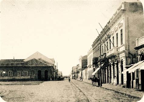 CURITIBA E PARANA EM FOTOS ANTIGAS Histórica foto da Rua Riachuelo
