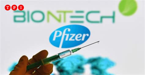Vaccini Pfizer Con Terza Dose Protezione Anche Da Omicron