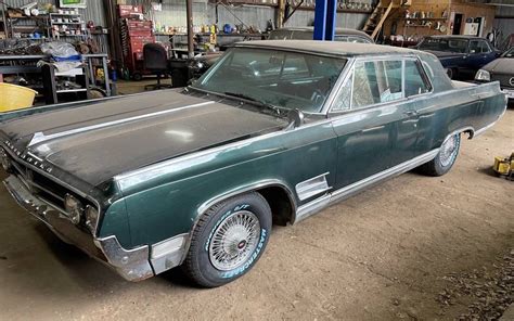 1964 Oldsmobile Starfire 1 Barn Finds