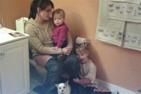 Mum Nude Bath Daughter