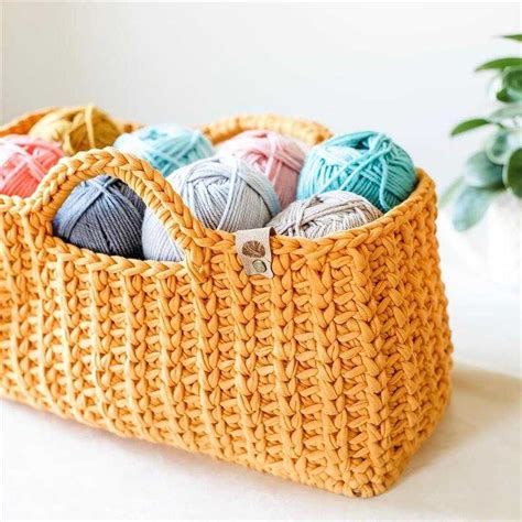 60 Modelos modernos de cestos de crochê para decorar seu ambiente