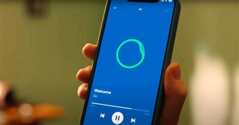 Spotify lanzó Livi el primer DJ que funciona con Inteligencia