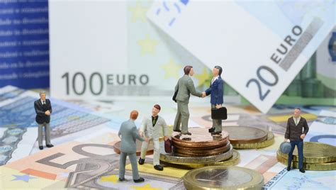 Travailler Dans Le Secteur De La Banque Assurance Les Nouveaux