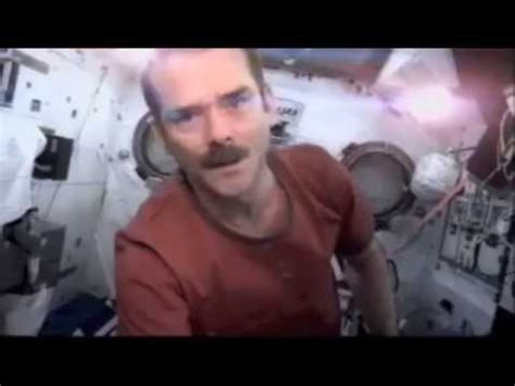Canadian Astronaut Chris Hadfield Sings Space Oddity Youtube