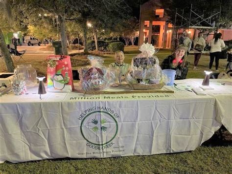 3 Dec 2021 GC Tree Lighting 2 Helping Hands Of Goose Creek
