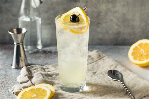 C Ctel De Tom Collins Refrescante Foto De Archivo Imagen De Alcohol