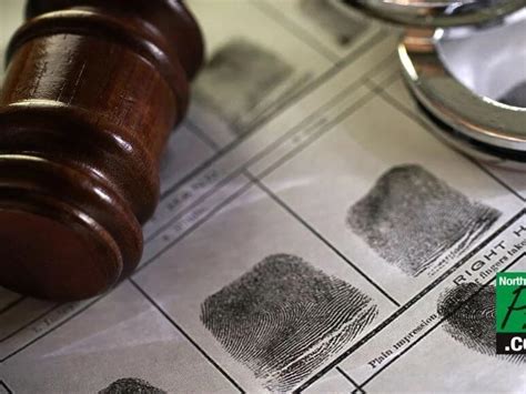 Man With More Than 20 Arrests Caught Stealing Television
