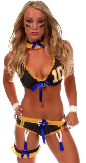Nackte Ashley Helmstetter In Lingerie Football League