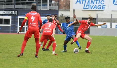 National 3 la réserve des Chamois Niortais frustrée par Challans