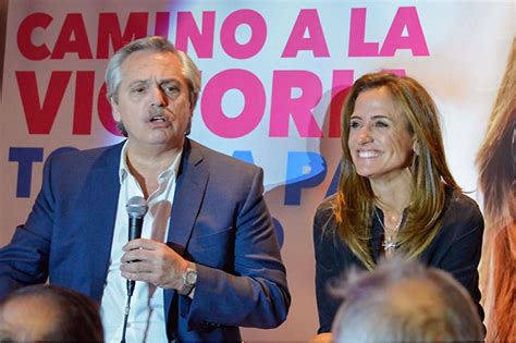 Amigos son los amigos revelan que Alberto Fernández vive en un súper