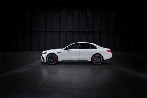 Performance Und Effizienz In Neuer Kombination Der Mercedes AMG E 53
