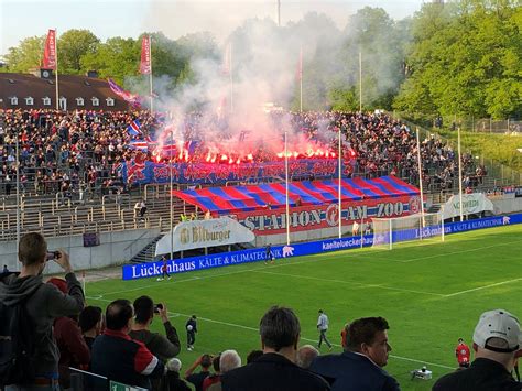 Niederrheinpokal Wuppertaler Sv Trifft Im Derby Auf Rot Weiss Essen