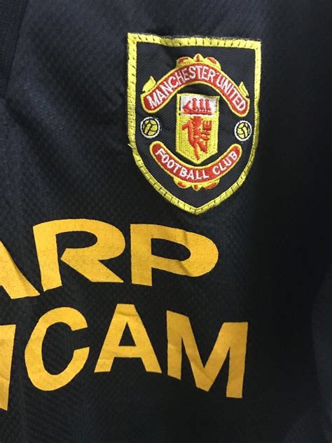 Vintage Manchester United Sharp Viewcam Men S Fashion Tops Sets