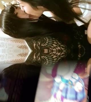 看热日本女孩接吻 亚洲女同性恋亲吻的视频 最长的视频