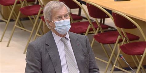 Vincent Bolloré étend son empire médiatique avec le lancement de lOPA