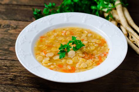 Recept Hrachová polévka s kořenovou zeleninou iGurmet cz
