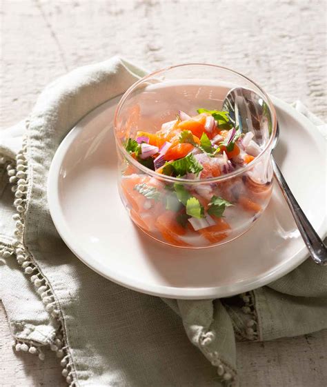 Arriba 78 Imagen Receta Ceviche Salmon Abzlocal Mx