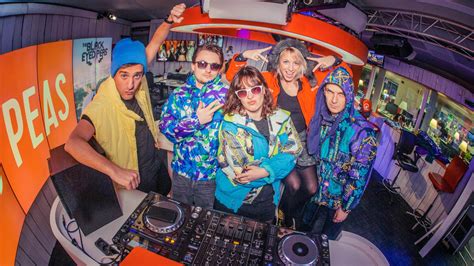 Alle Flügel nog aan toe Dorothee Vegas Like Maarten knallen op