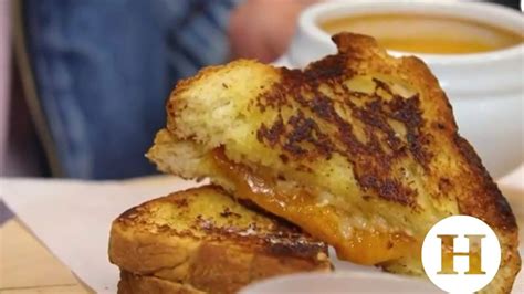 Aprende A Preparar Unos Grilled Cheese Sandwiches Con Sopa De Tomate