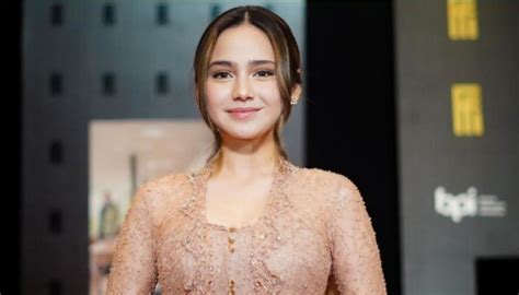 Biodata Syifa Hadju Agama Biodata Dan Profil Syifa Hadju Pacar Rizky