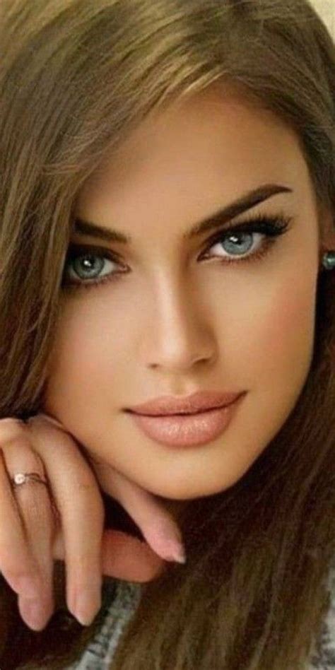 Pin By Paula On Face Beautiful Teeth Most Beautiful Eyes Beauty Face