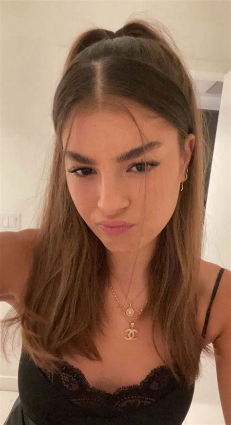 50 Cute Hairstyles For Any Occasion Half Up Middle Part Bangs