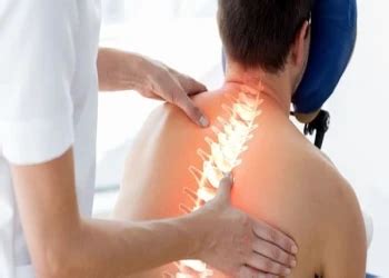 Giải đáp Trị liệu thần kinh cột sống Chiropractic là gì