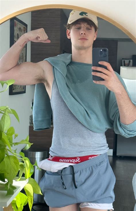 Rawr ItsBen Top 19 OnlyFans On Twitter RT Jamestosero Let