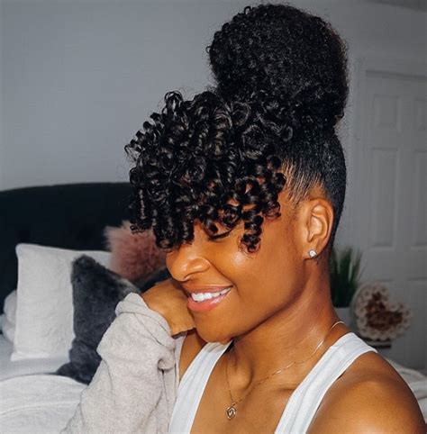 Easy To Do Curly Updos For Any Occasion