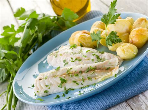Recetas con filet de merluza ricas fáciles y saludables