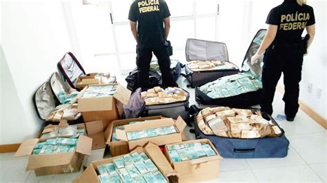 Pf Encontra Malas E Caixas De Dinheiro Em Apartamento Que Seria De