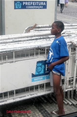 Peeing In Public Is Common In RJ Brazil Davi FernandesRj Galleries