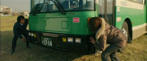 IMCDb org Nissan Diesel Space Runner in 踊る大捜査線 THE MOVIE 3 ヤツらを解放せよ