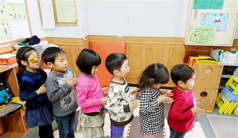ショタ小学生裸メゾピアノの子ももがきエロももがき投稿画像 Free Hot Nude Porn Pic Gallery