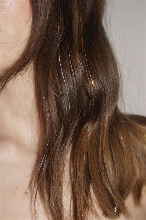 The Ultimate Guide To The Fairy Hair Trend Hair Tinsel Hair Looks