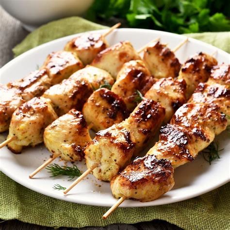 Espetinho De Frango Ao Alecrim Alimentos 10