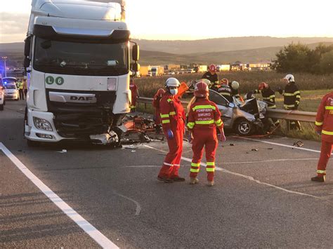 Neatenția la volan face victime ACCIDENT MORTAL pe Centura Vâlcele