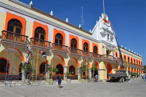 Pobladores De Ajalpan Reclaman Obras A Presidente MunIcipal