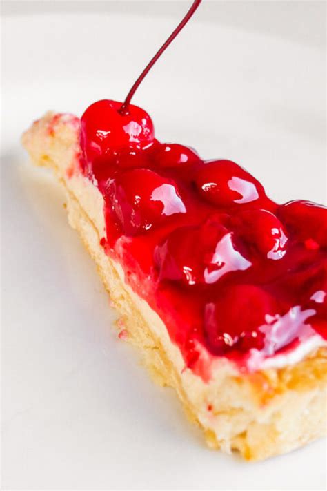 Cherry Cream Pie Aka Cherry Cream Cheese Pie Averie Cooks