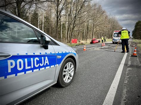 Śmiertelny wypadek na DK 10 niedaleko Piły Nie żyje jedna osoba
