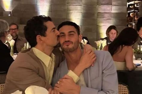 Captan Muy Cari Osos A Alejandro Speitzer Y Luis Gerardo M Ndez